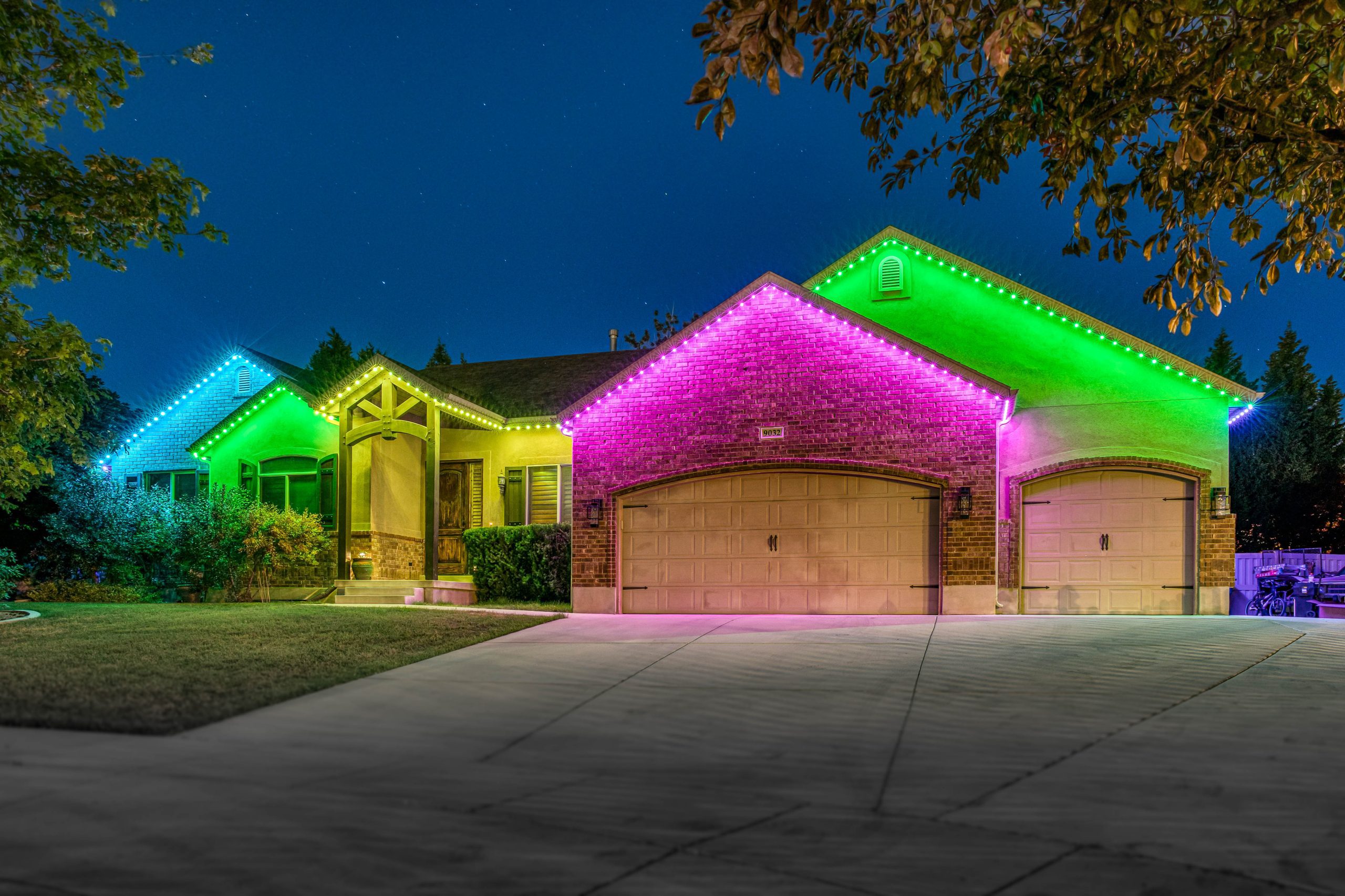 Customizing Your Trimlight Outdoor Lights Throughout the Year | Holston ...