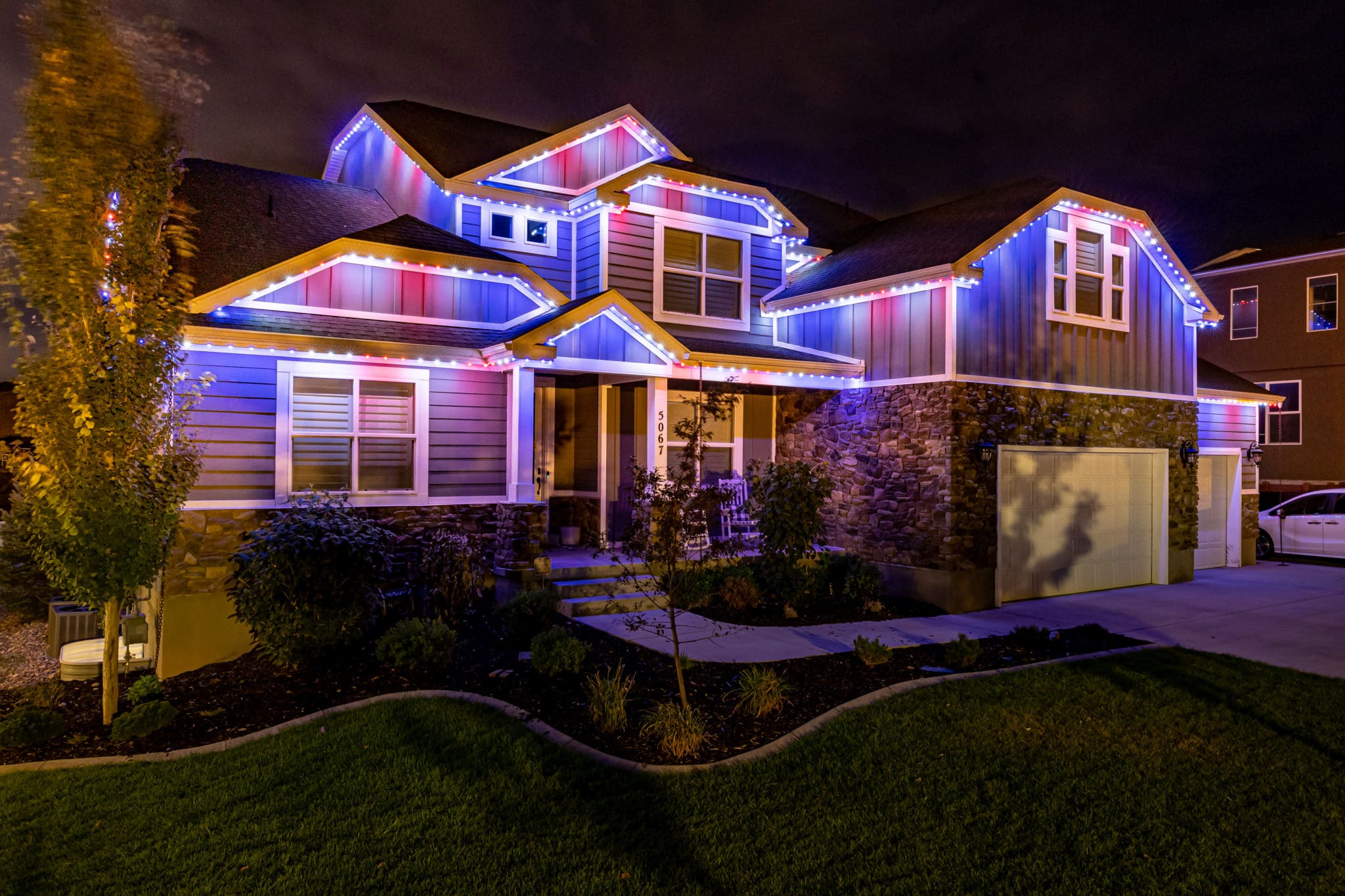 Stay Inspired with These 7 Creative Trimlight Ideas | Holston Valley ...